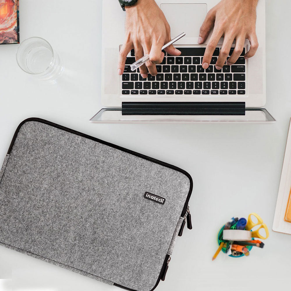 Computer Bags & Sleeves